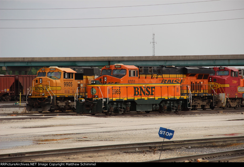 BNSF 9905 & BNSF 6331 & BNSF 3965